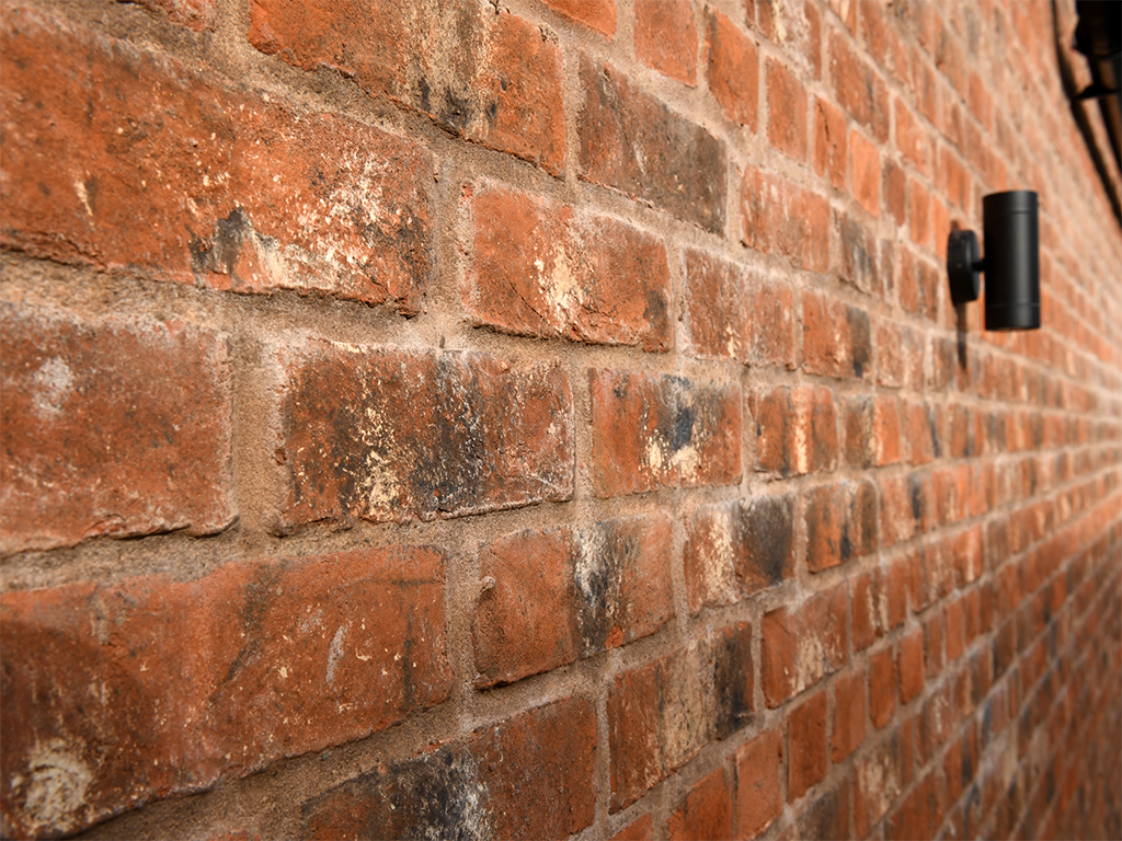 Efflorescence in Brickwork - Imperial Handmade Bricks